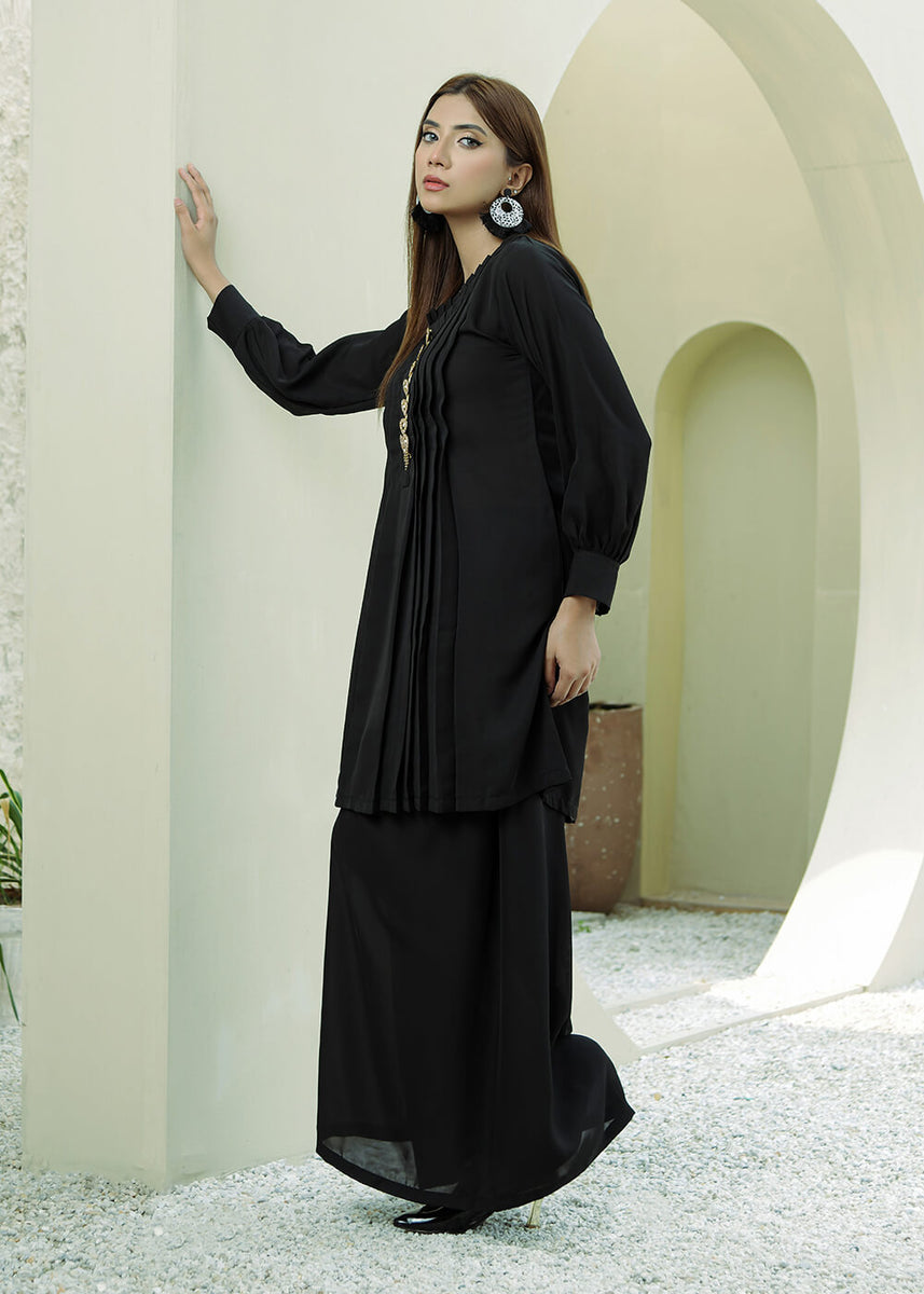 Pleated Elegance Set – Elara